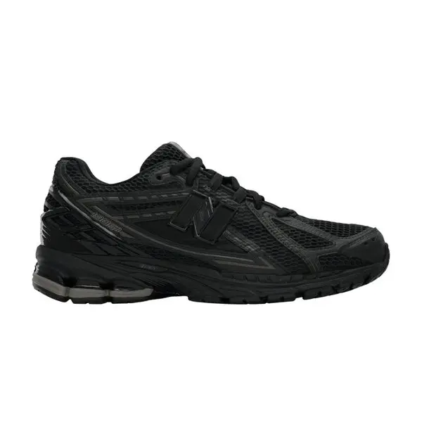 NEW BALANCE 1906r Sneakers
