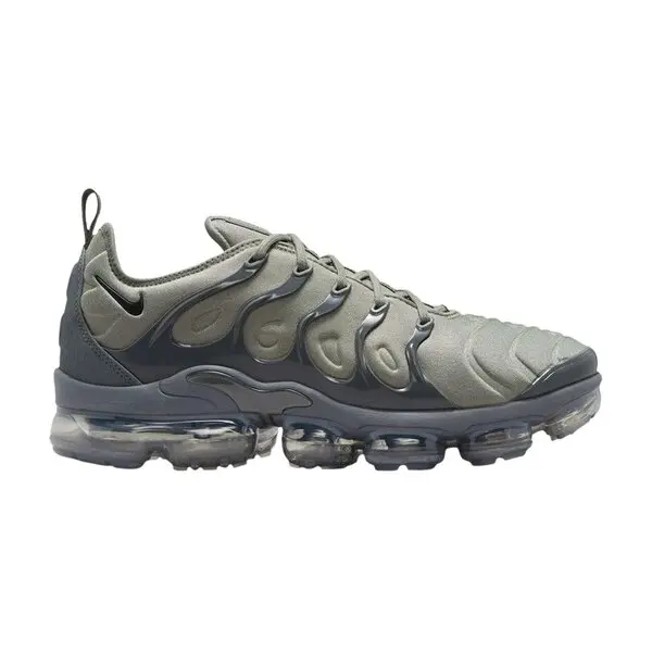 Nike Air Vapormax Plus Sneakers