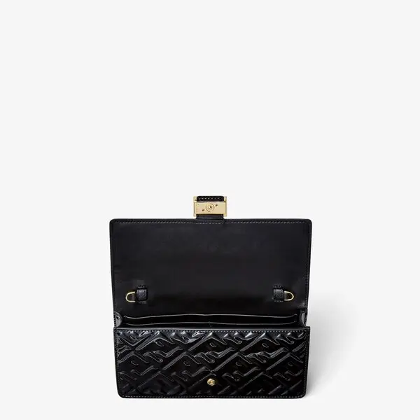 Fendi Baguette Wallet On Chain