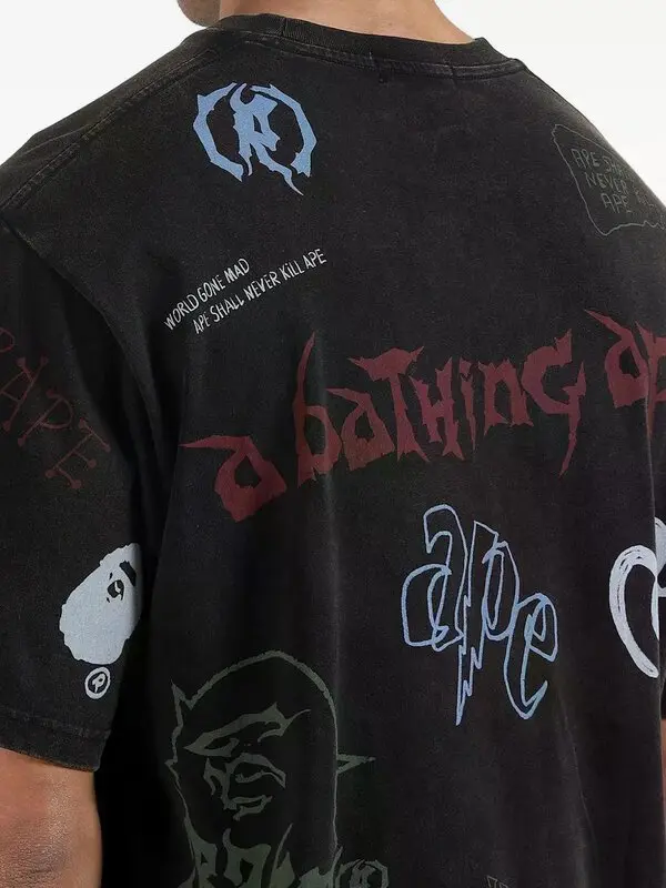 A BATHING APE World Gone Mad Graphic-print T-shirt
