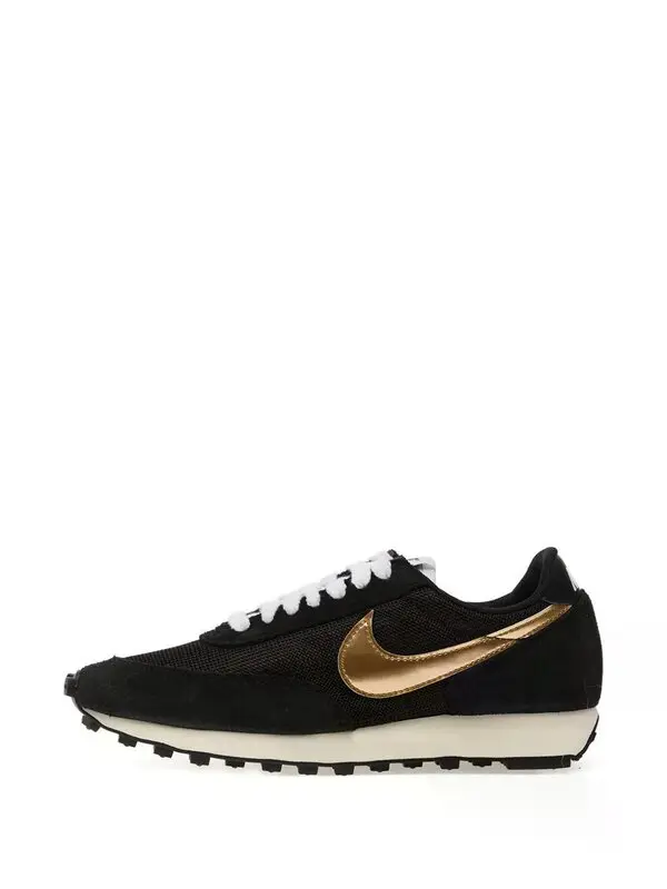 Nike Daybreak Panelled Sneakers