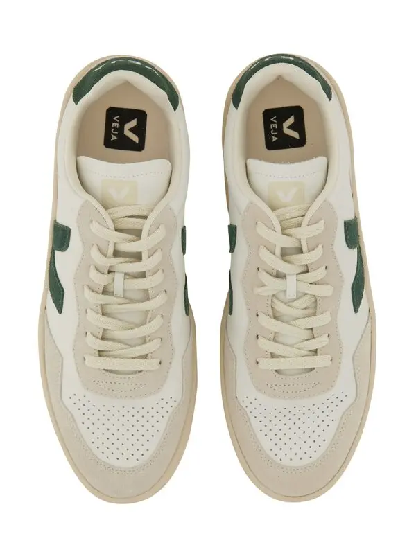 VEJA V-90 Sneakers - White
