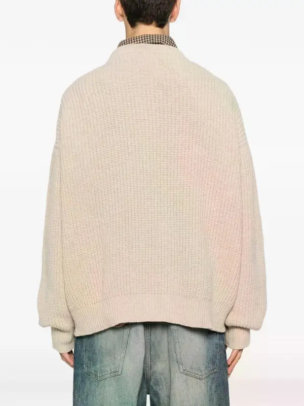 LC23 Ribbed Crew Neck Sweater