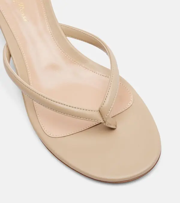 GIANVITO ROSSI Calypso 35 Leather Thong Sandals