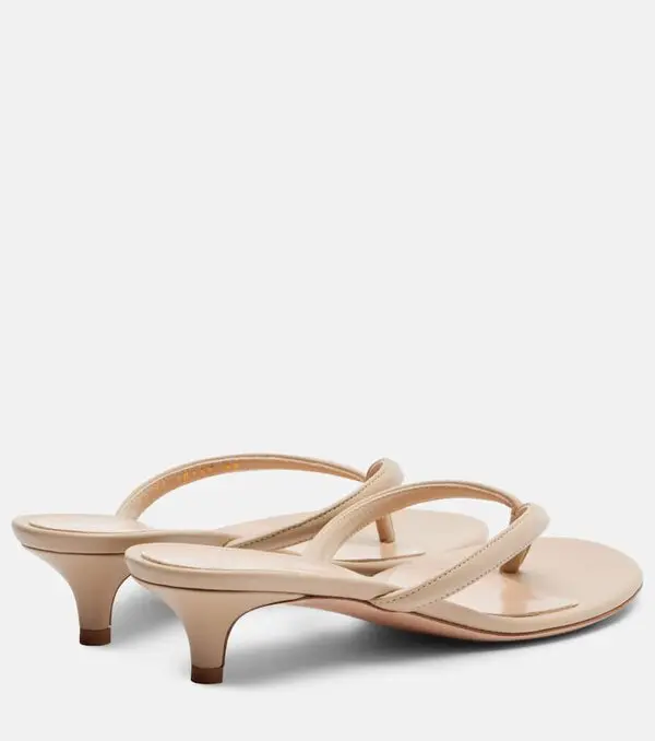 GIANVITO ROSSI Calypso 35 Leather Thong Sandals