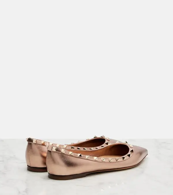 Valentino Garavani Rockstud Metallic Leather Ballet Flats - Pink
