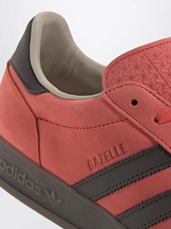 ADIDAS ORIGINALS Gazelle Sneakers - Red