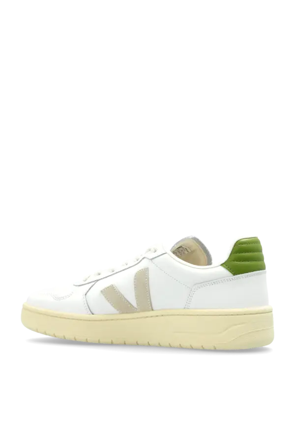 VEJA V-82 Ii Sport Shoes - White