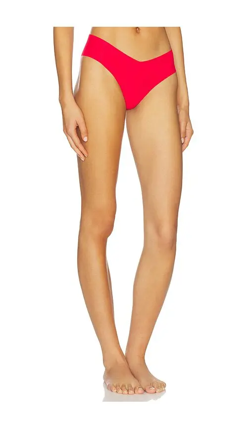 Commando Invisible Rib Thong In Red - Scarlet