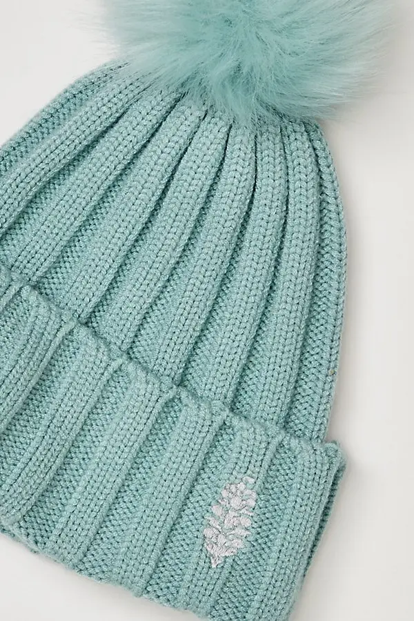 Free People Fresh Powder Pom Beanie - Sterling Blue