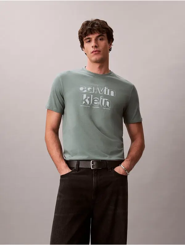 Calvin Klein Shadow Logo Graphic Classic T-shirt - Autumn Green