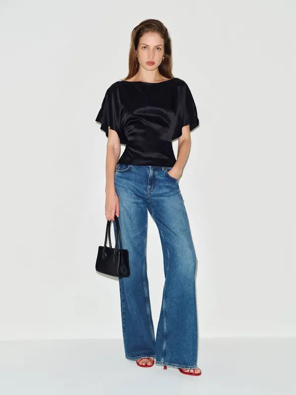 REFORMATION Avery Silk Top - Black