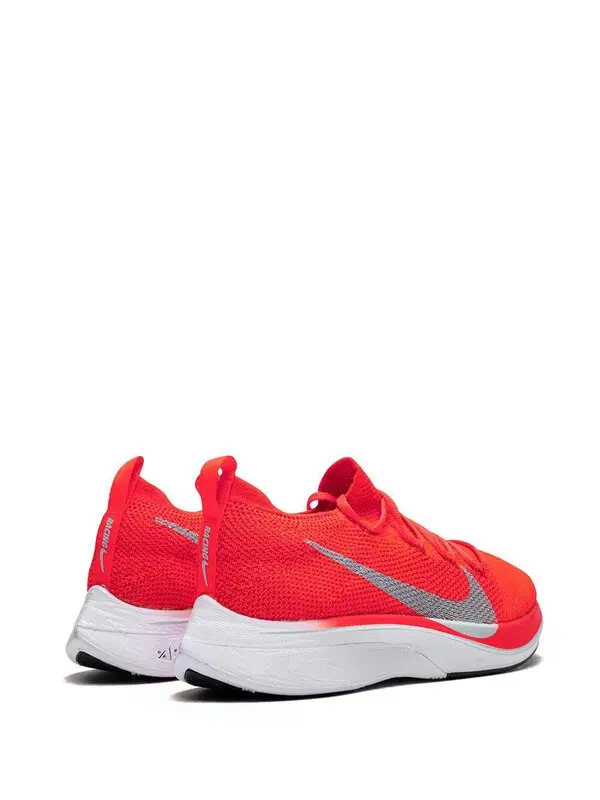 Nike Vaporfly 4% Flyknit Sneakers