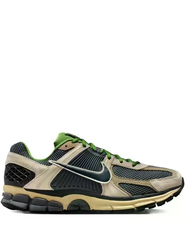 Nike Zoom Vomero 5 Trainers - Neutrals
