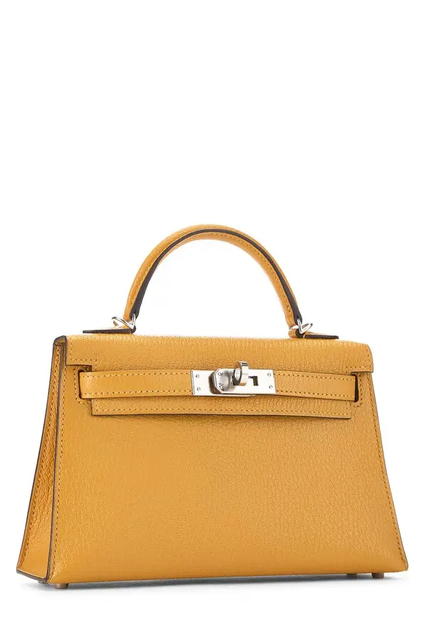 クリーニング済♡HERMES ノースリーブ イエロー サイズ38 クリーニング済♡HERMES ノースリーブ イエロー サイズ38 【公式通販】