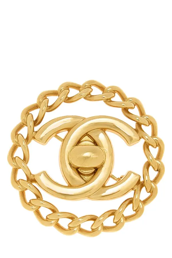 Chanel Cc Chain Border Turnlock Pin - Gold