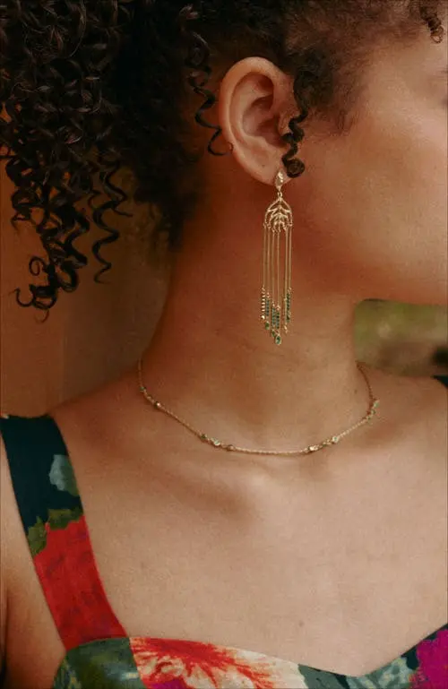 RETRO CHIC Verdant Whisper Tassel Earrings