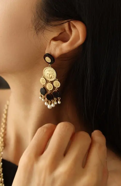 RETRO CHIC Retro Coin Tassel Earrings