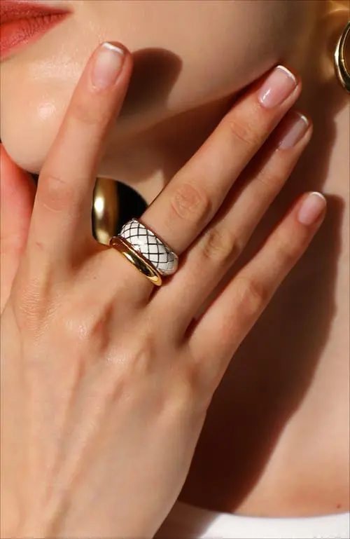 RETRO CHIC Architectural Ring
