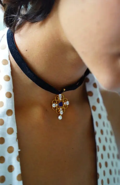 RETRO CHIC Orchid Dream Choker