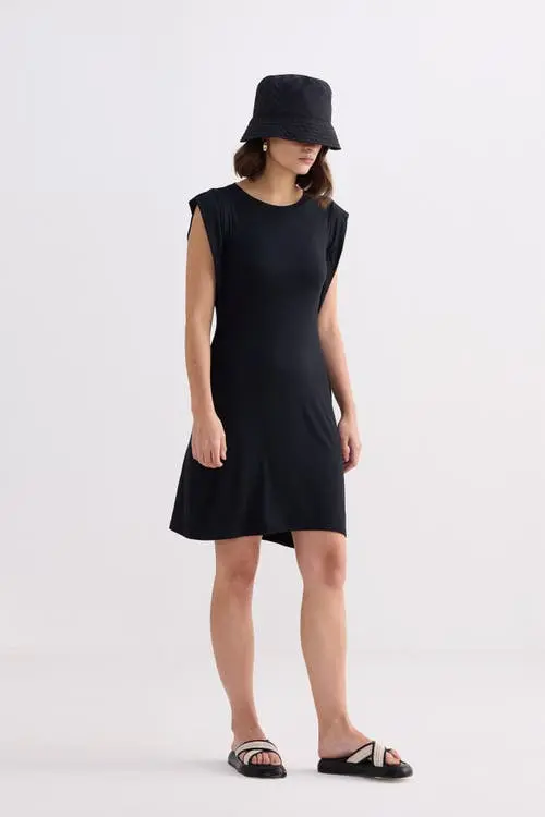 REISTOR Muscle Tee Short Dress