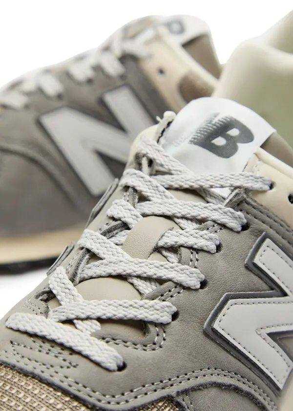 NEW BALANCE 574 Panelled Sneakers - Grey