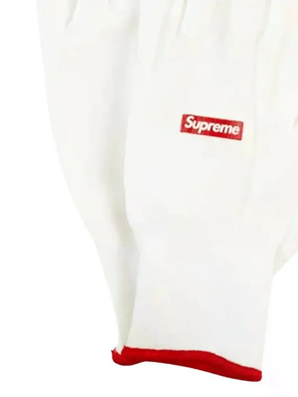 Supreme Logo Gloves