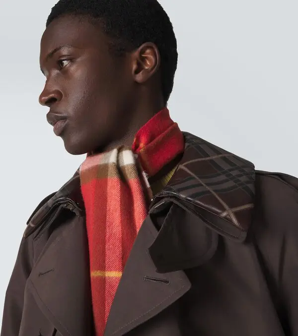 Burberry Check Fringed Cashmere Scarf - Red