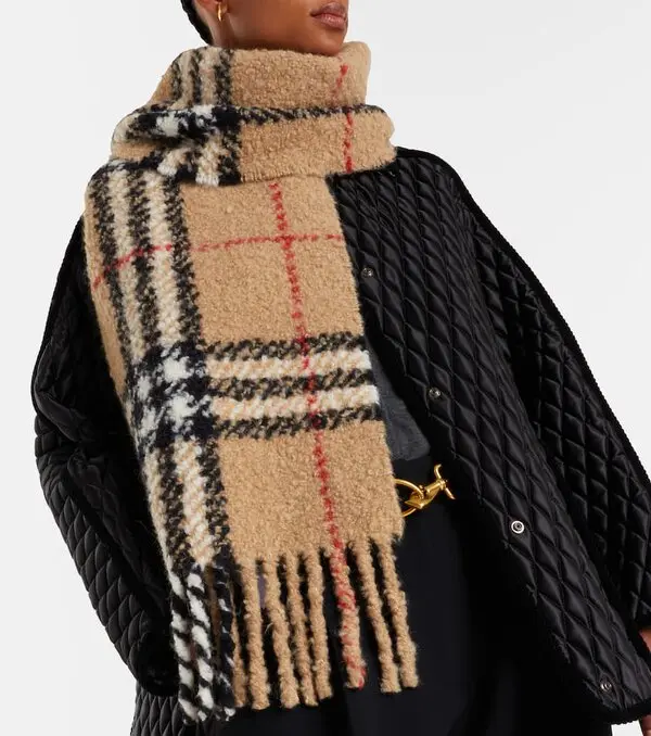 Burberry Check Alpaca And Wool-blend Scarf - Beige