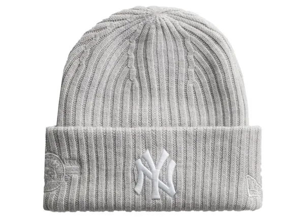 Kith New Era New York Yankees Knit Beanie - Light Heather Grey