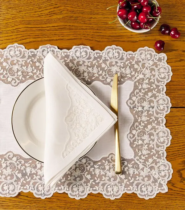 DEA Linen Lace-trim Elite Placemat