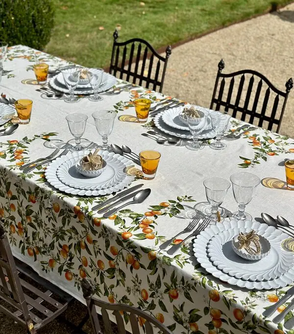 SUMMERILL & BISHOP Linen L'orangerie Tablecloth