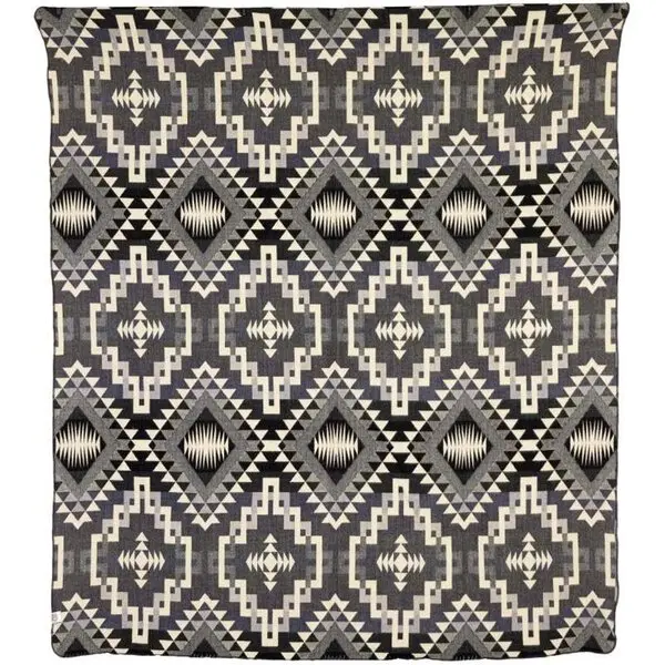 PURPLE NEST DESIGN Yachana Collection Blanket - Gray/black