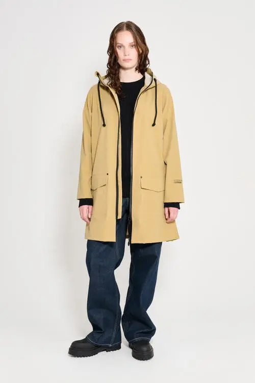 Stutterheim Mosebacke Patch Raincoat - Sand