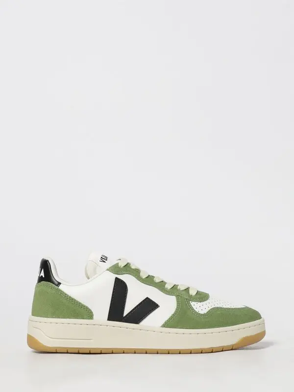 VEJA Low Top Sneakers