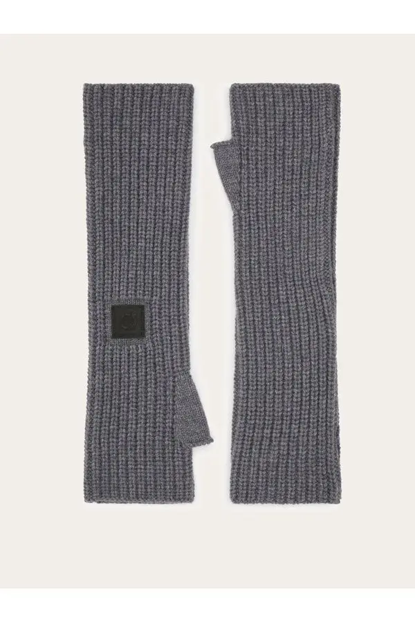 FERRAGAMO Knitted Hand Warmer - Gray