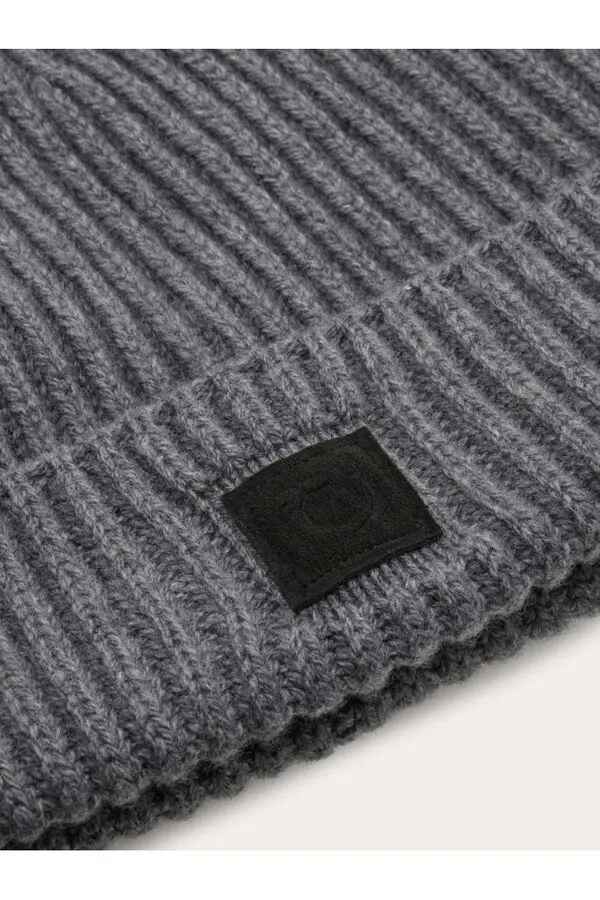 FERRAGAMO Knitted Beanie - Gray