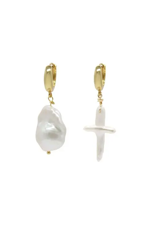 VELVET LUNA Irregular Pearl Drop Earrings - Gold