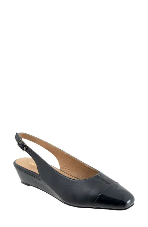 Trotters Dea Slingback Cap Toe Wedge Pumps - Navy