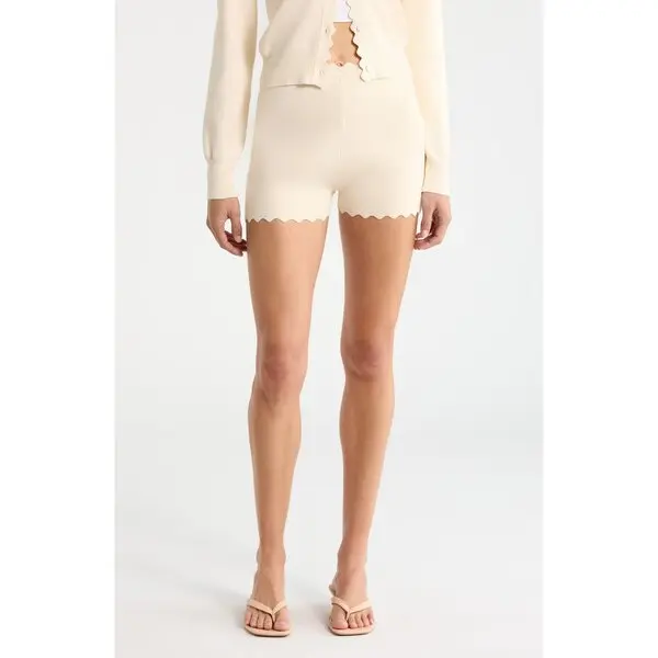 Astr The Label Scalloped Edge Knit Shorts - Cream