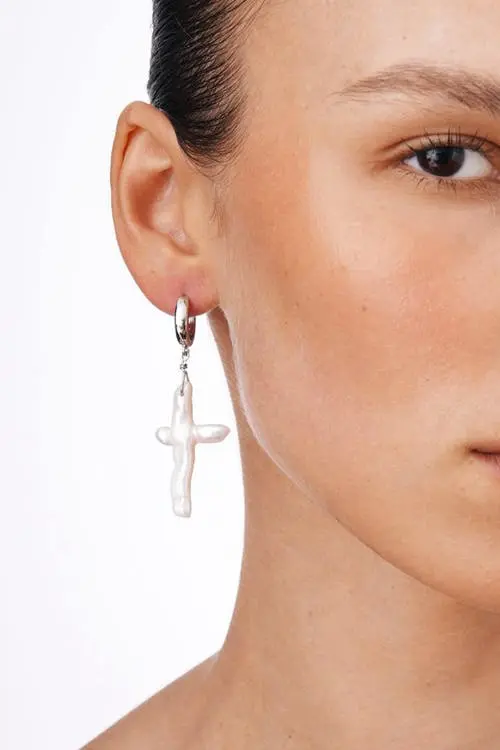VELVET LUNA Irregular Baroque Pearl Drop Earrings - Silver