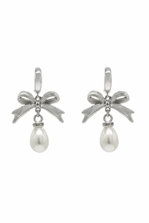 VELVET LUNA Bow Pearl Drop Huggie Earrings - Silver