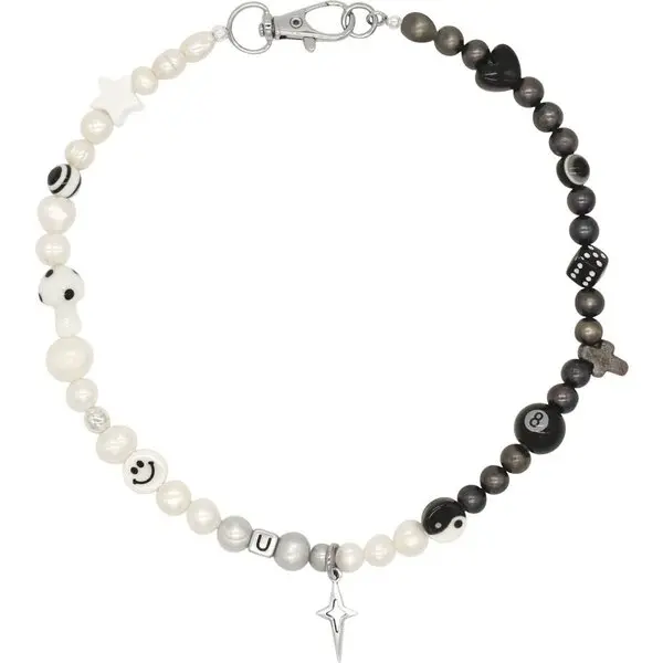 VELVET LUNA Pearl Necklace With Star Charm - Black And White