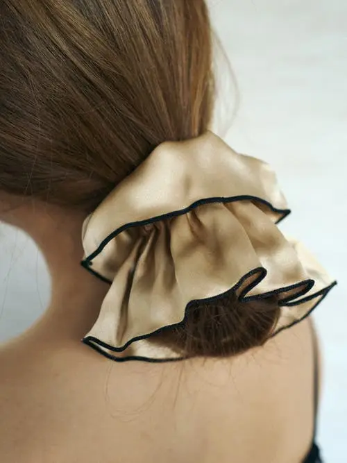LOST PATTERN Nyc Maxi Flower Double-layer Oversized Silk Scrunchie - Tan