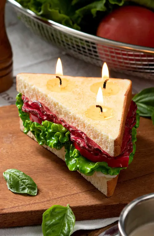 SOUTHLAKE GIFTS Bacon Lettuce Tomato Sandwich Candle