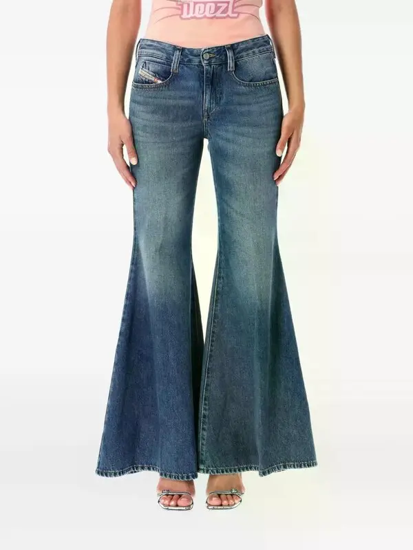 DIESEL® 1970 D-bleess Flared Jeans - Blue