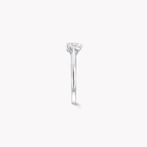 Graff Paragon Heart Shape Diamond Ring - Platinum