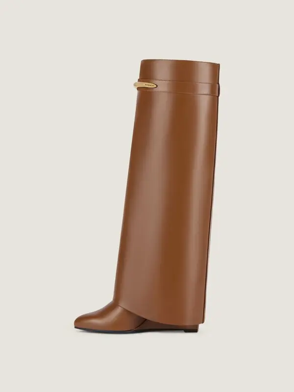 Givenchy Shark Pinch Leather Boots - Tan