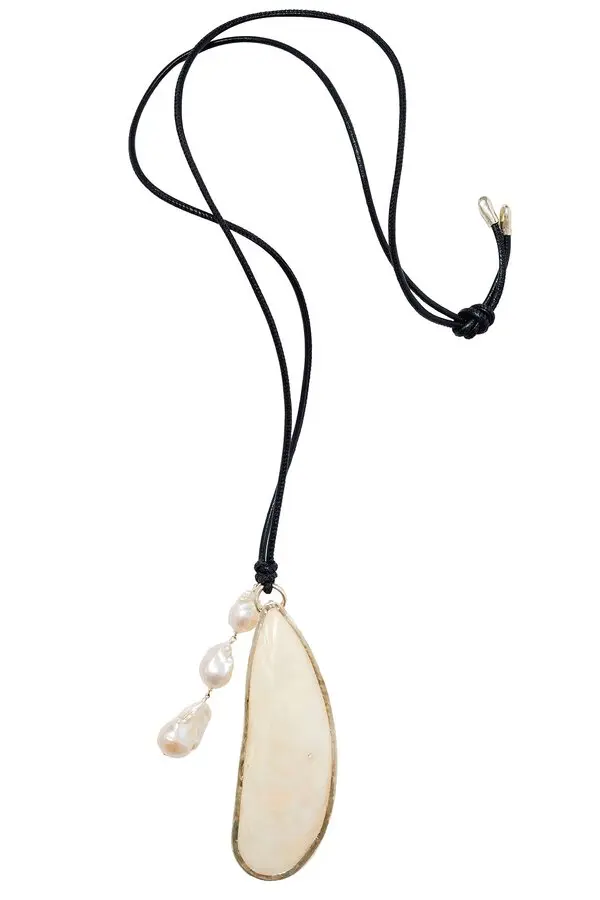 Chan Luu Haena Charm Necklace - White Mop