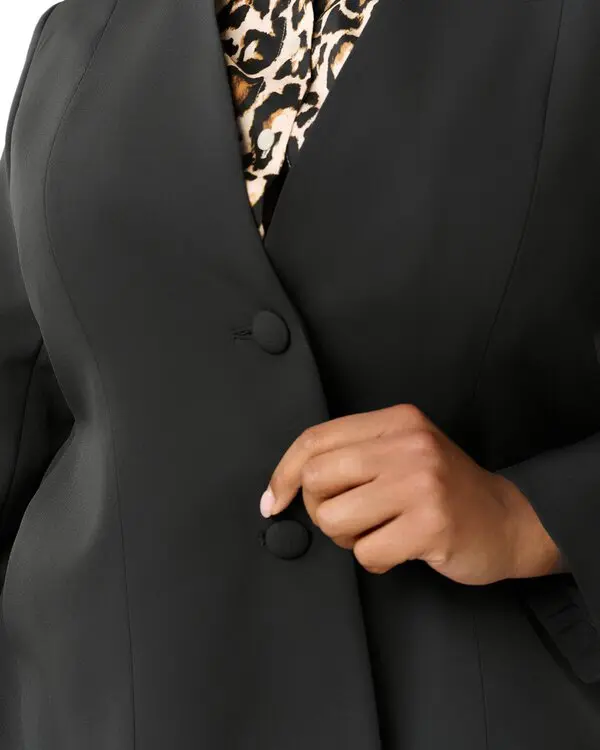 ESTELLE Jenna V-neck Blazer